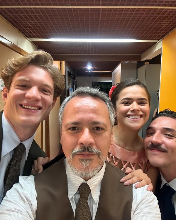 Danton Mello se derrete por Maisa: 'Impressiona todos ao redor'