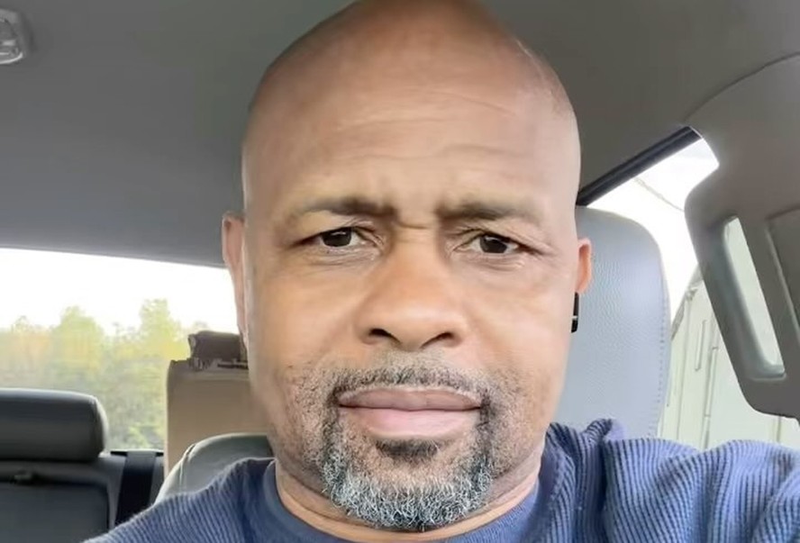 Ex-boxeador Roy Jones Jr. lamenta morte do filho por suicídio