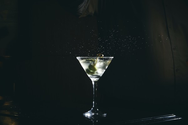 Dry Martini: descubra a história do clássico e veja onde tomar os ...