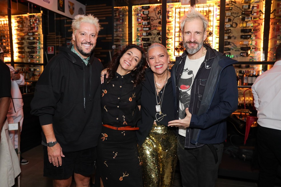Aniversário de Astrid tem reunião de ex-VJs da MTV e Mari Ximenes ...