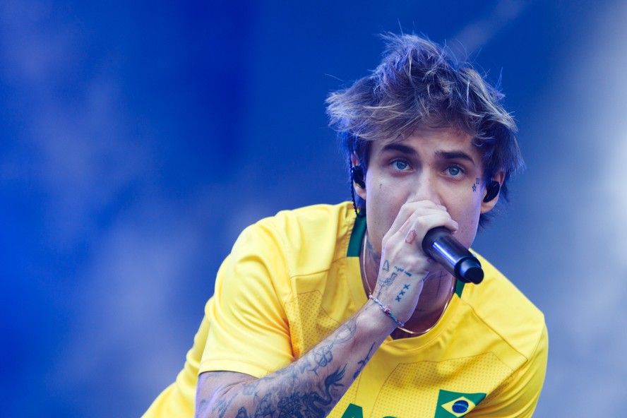 JXDN abre o festival GP Week usando camisa do Brasil e exaltando Pelé; veja fotos