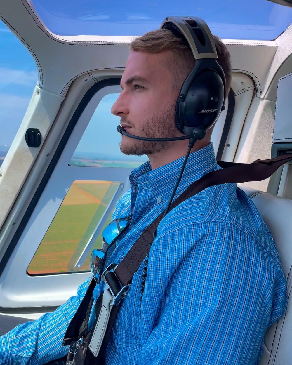 Atleta, 'anticoach', piloto: conheça Nikolaj Sojka, novo affair de Sammy