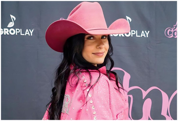 Saiba tudo sobre: Ana Castela