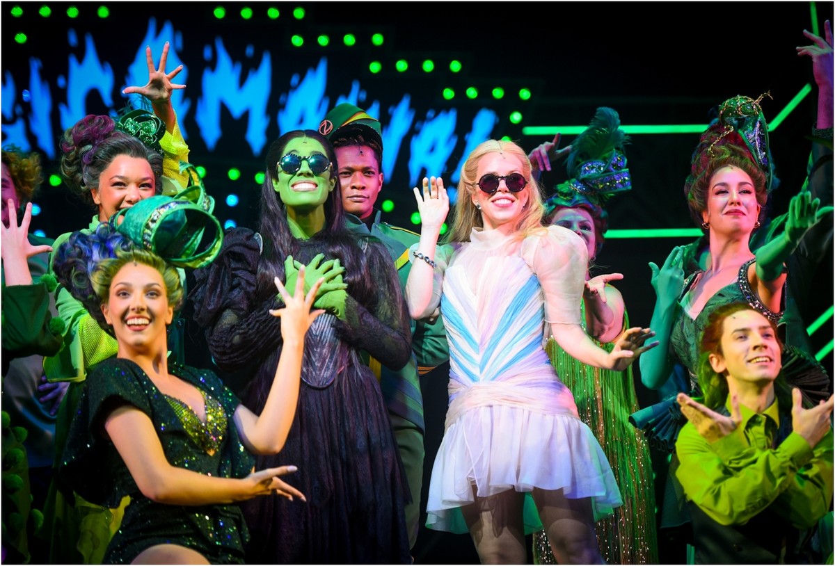 'Wicked' estreia com aprovação do criador, investimento de 19 mi e 80 ...