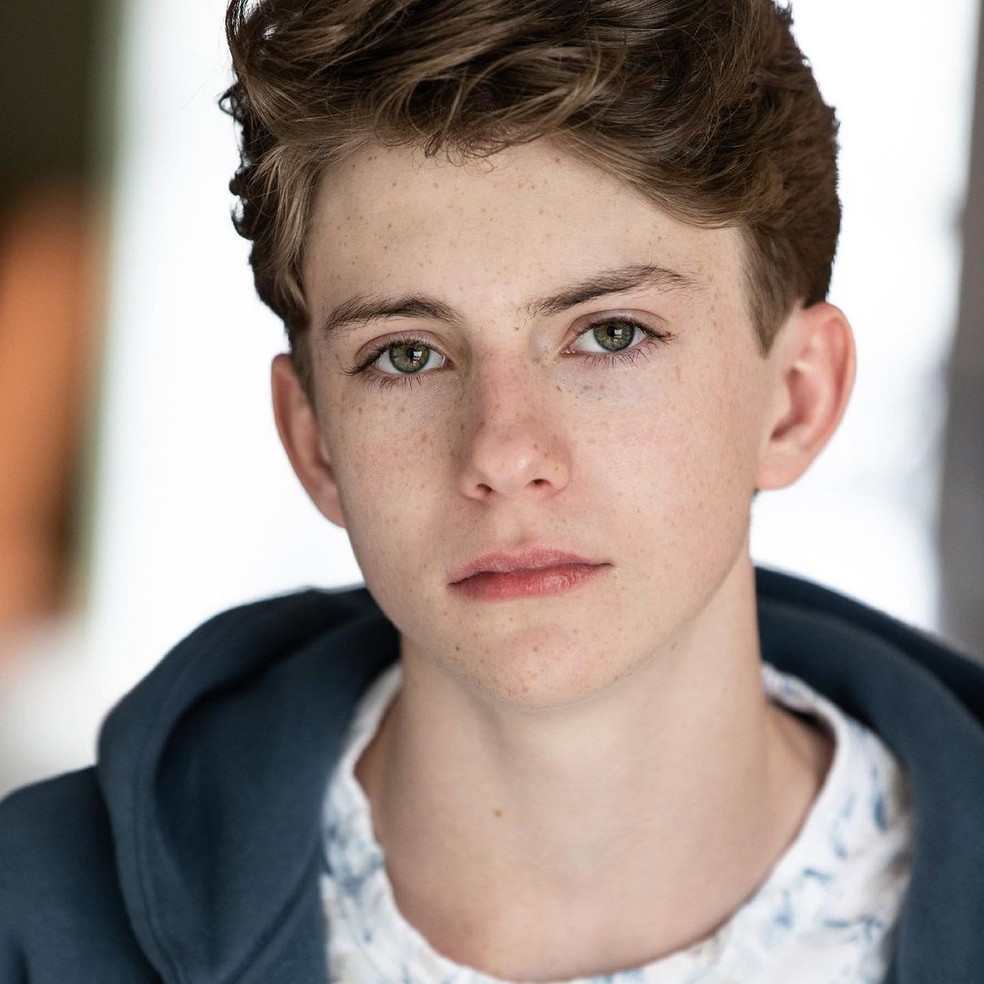 Ex-ator mirim Tyler Sanders morreu de overdose, confirma autópsia