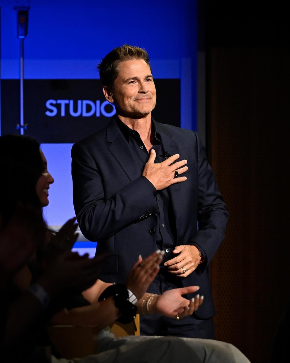 Rob Lowe diz sex tape vazada o fez mudar de vida por vergonha da família