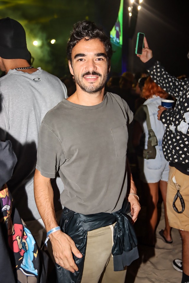 Caio Blat curte show de Matuê com o filho de 13 anos: 'Viramos amigos'