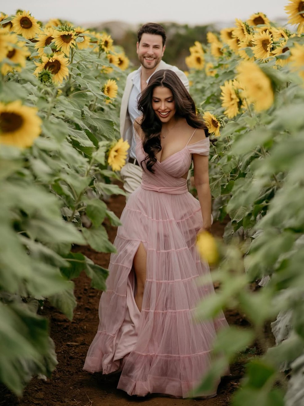Laís Caldas brinca com mudança de visual de Gustavo Marsengo: 'Mudou ...