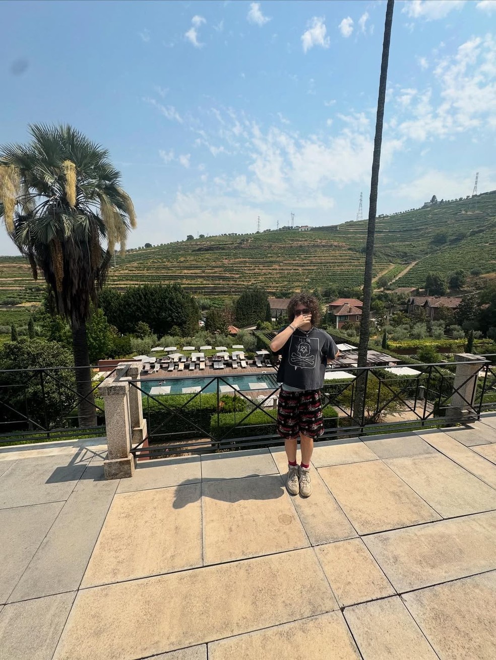 Filho de Luciana Gimenez e Mick Jagger, Lucas Jagger mostra viagem a ...