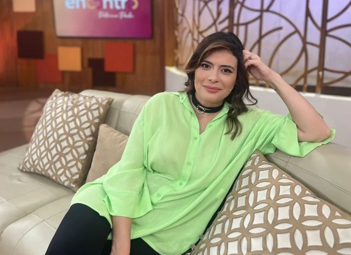 Michelle Loreto anuncia primeira gravidez