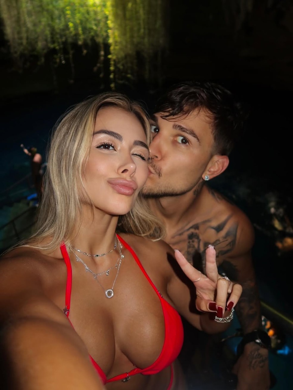 Namorada se declara a MC Gui: 'A gente quebra o pau, mas você é a minha ...