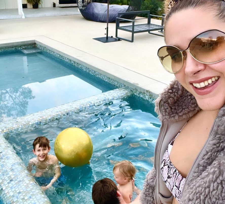 Morando nos EUA, Fernanda Machado mostra reforma radical em sua casa