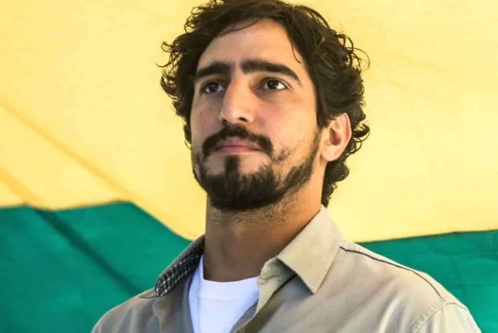Renato Góes conta 'realização de sonho' ao fazer novela com Thaila Ayala
