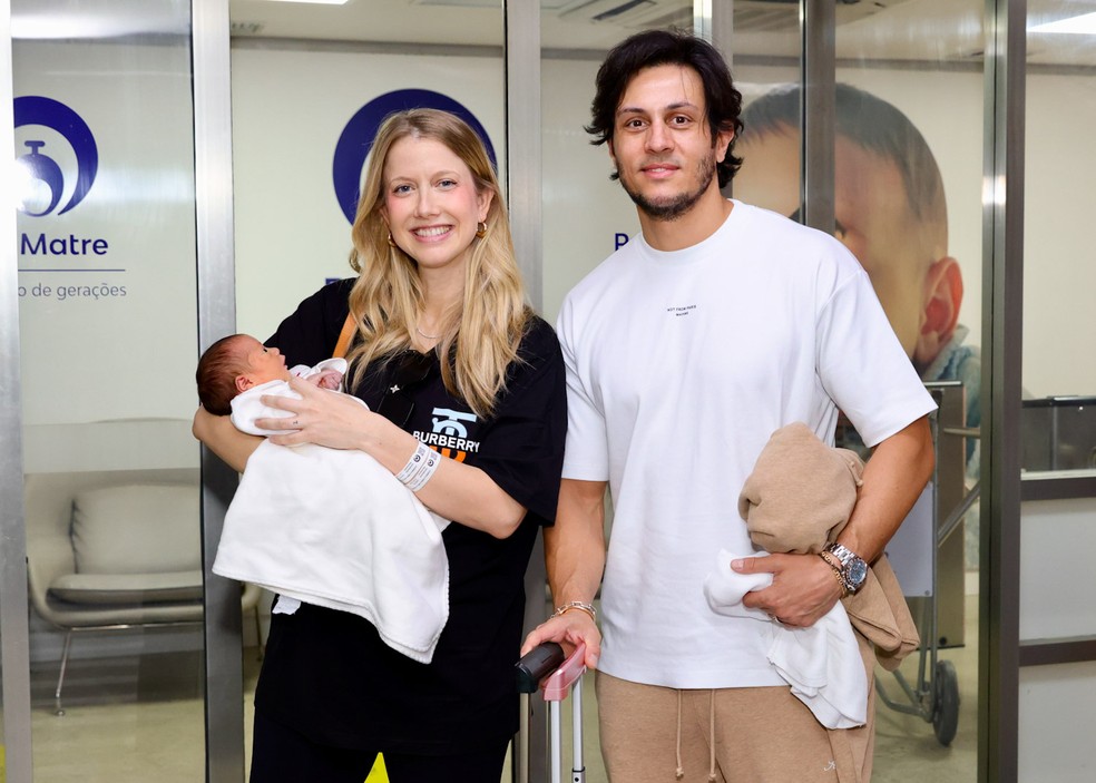 Filha de Gabriela Prioli dá show de fofura em vídeo: 'Que amor!'