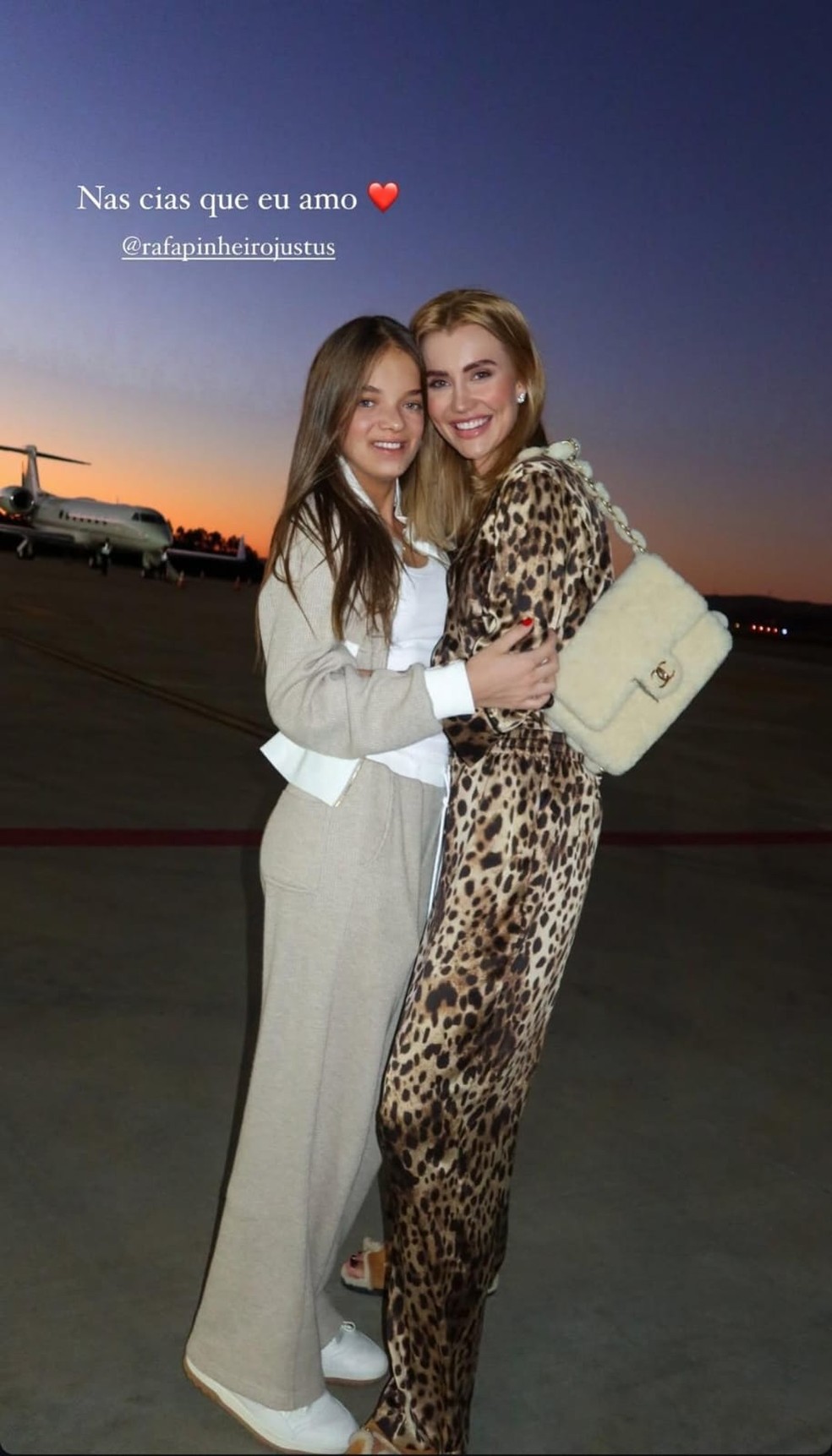 Roberto Justus e Ana Paula Siebert se hospedam em resort de esqui com ...