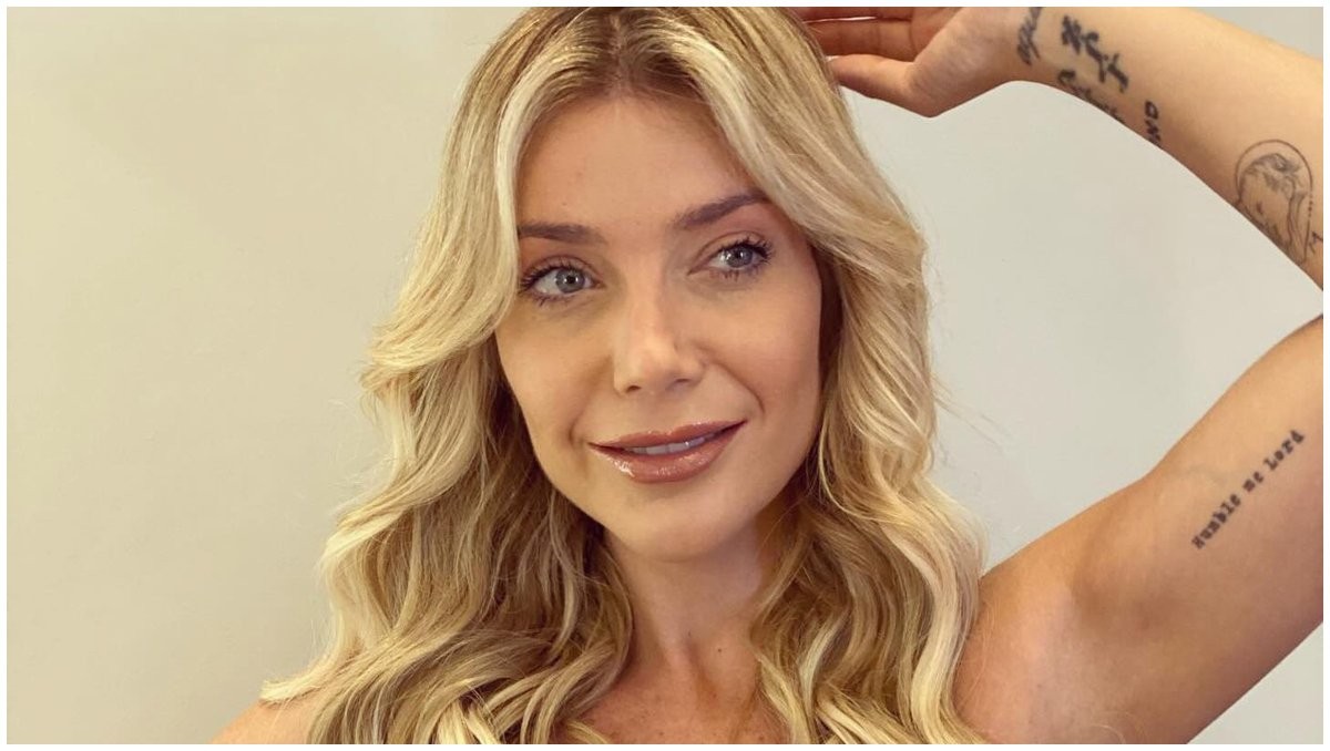 Luiza Possi explica físico mais definido em rotina sem álcool e cigarro