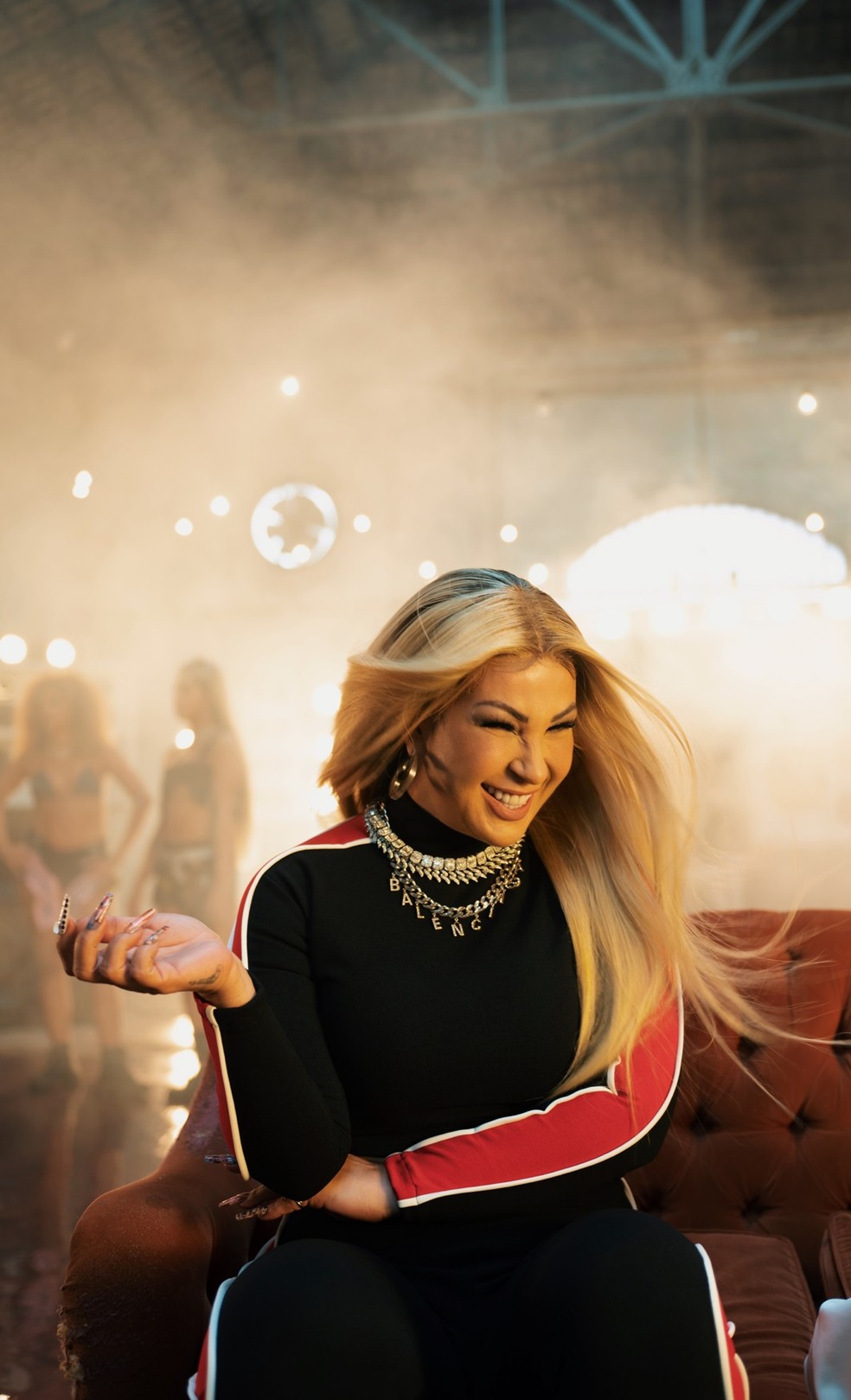 Valesca elogia Anitta e comemora funk em alta: 'Conseguimos quebrar o tabu'