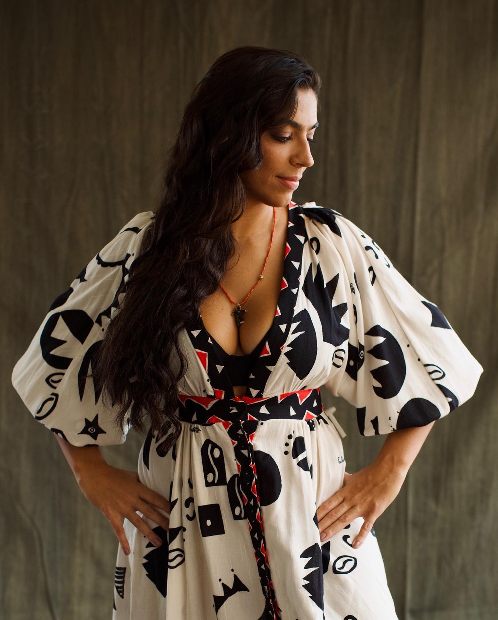 Benedita Zerbini, filha de Regina Casé, comemora seus 34 anos com a família e amigos famosos