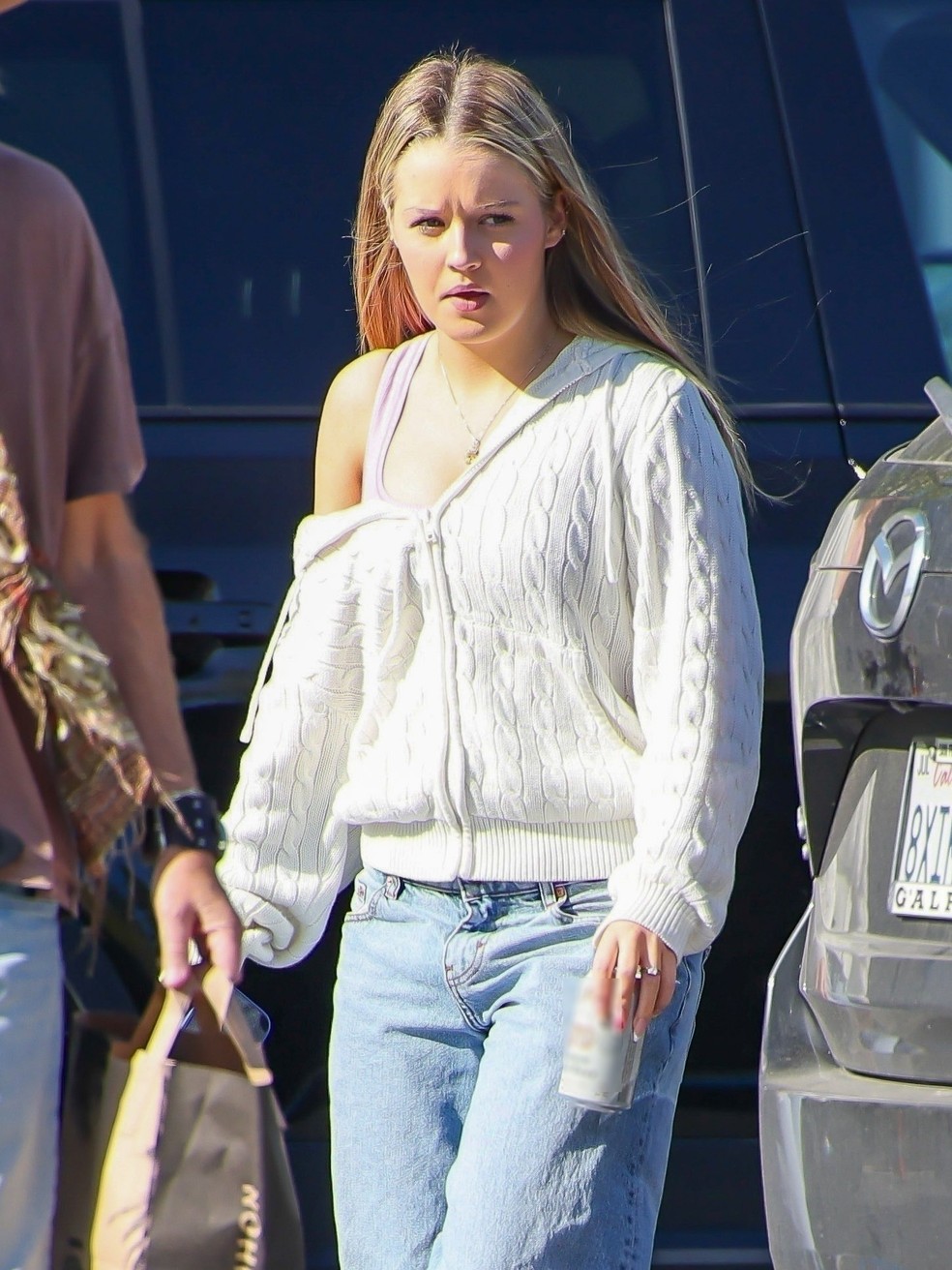 Neta de Elvis Presley e filha de Lisa Marie impressiona por semelhança ...