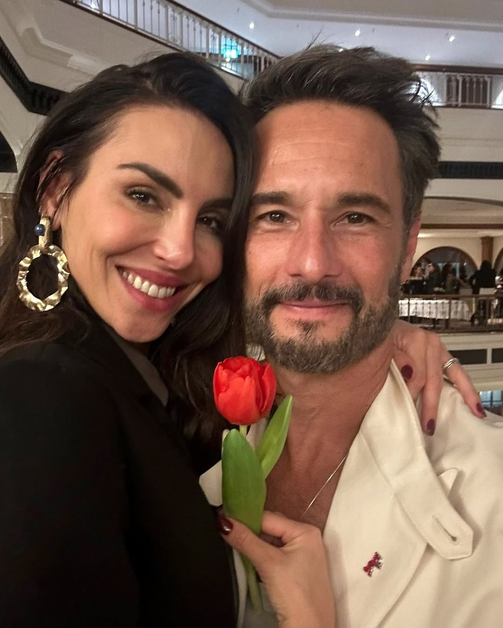 Mel Fronckowiak posta clique raro em praia com a caçula que tem com ...