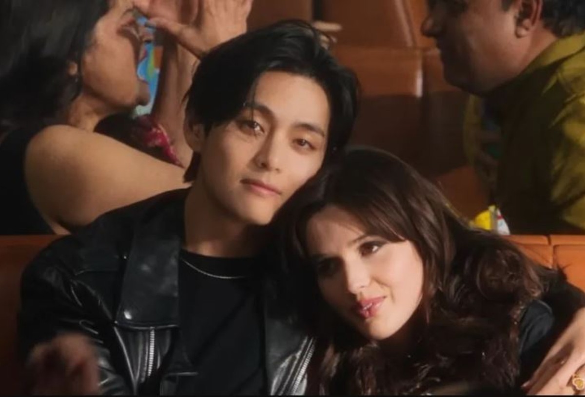 V, do BTS, lança videoclipe para 'FRI(END)S'; Confira