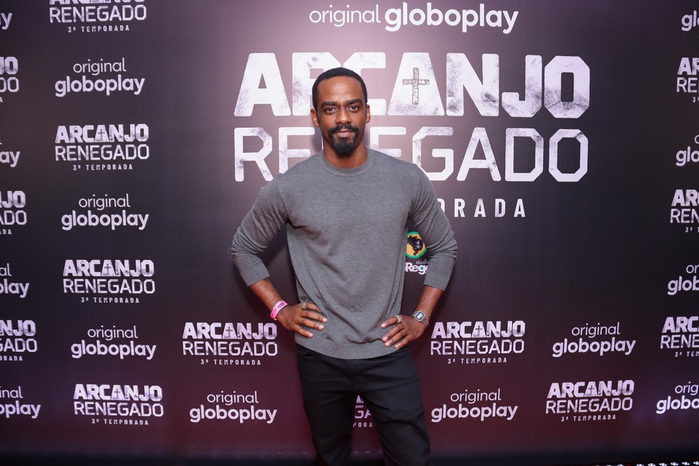 Marcello Melo Jr., Erika Januza e elenco lançam terceira temporada de ...