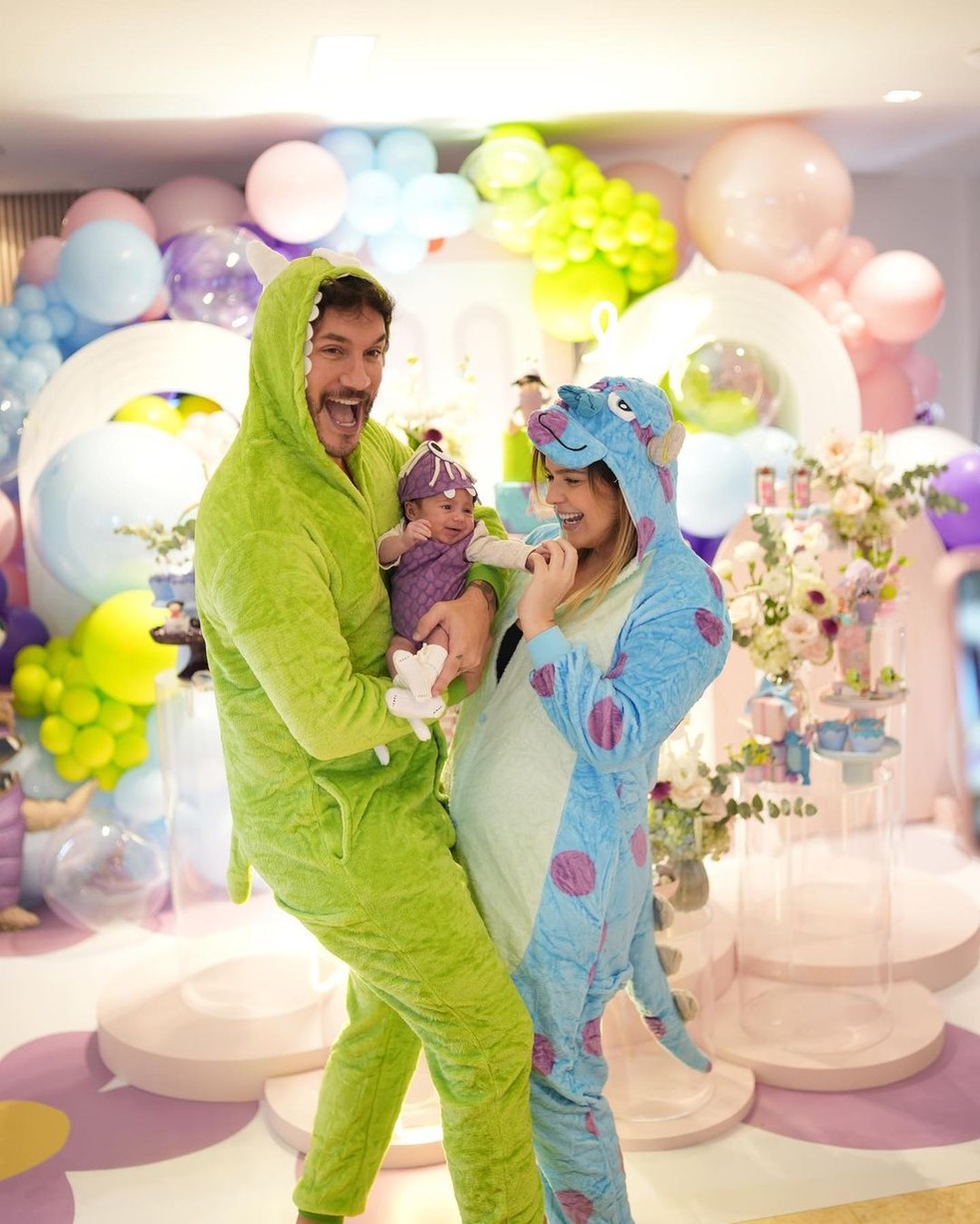 Viih Tube e Eliezer comemoram mesversário da filha, Lua Di Felice ...