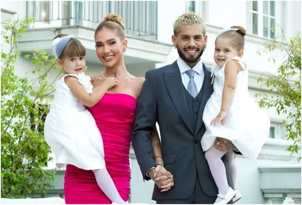Zé Felipe mostra Maria Alice e Maria Flor rezando: 'Bênção'
