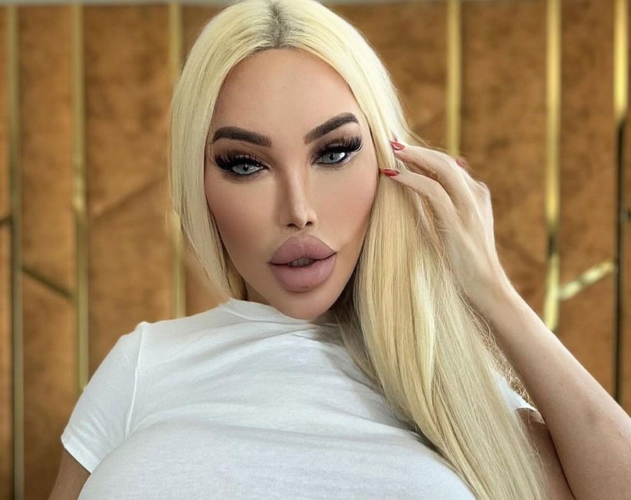 Jessica Alves posta sequência de cliques de lingerie e instiga web ...
