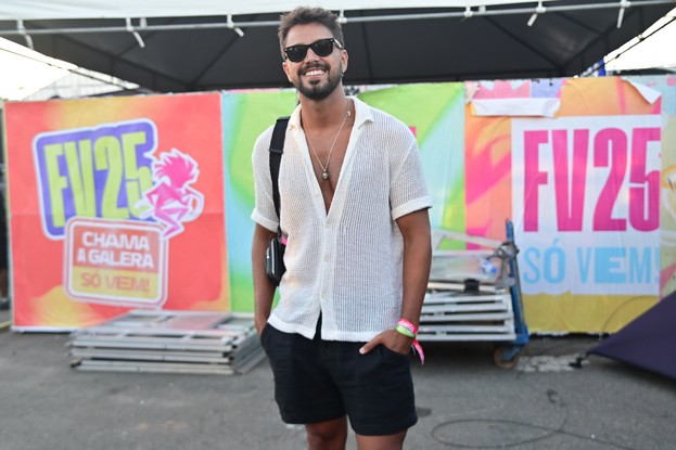 Saiba tudo sobre: Rodrigo Simas