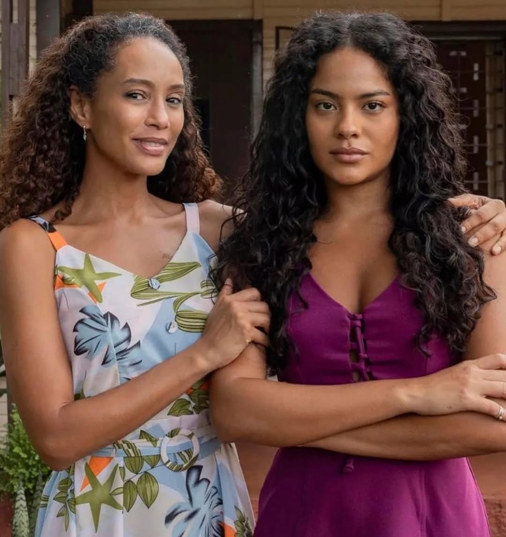 Estrelas de 'Vale Tudo', Taís Araujo e Bella Campos treinam juntas: 'Mamãe e filhinha'