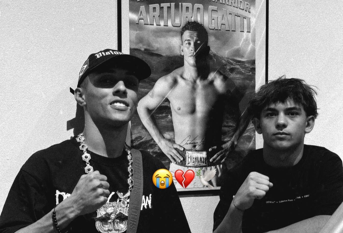 Influenciador Buzeira lamenta morte de Arturo Gatti Jr. aos 17 anos