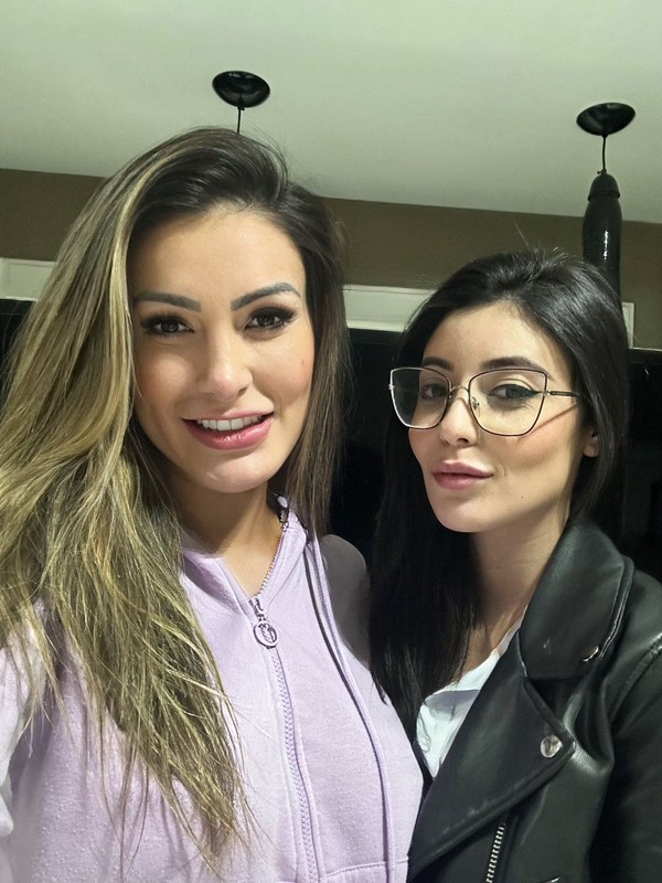Influencer lembra pegação com Andressa Urach, o filho e amigos ...