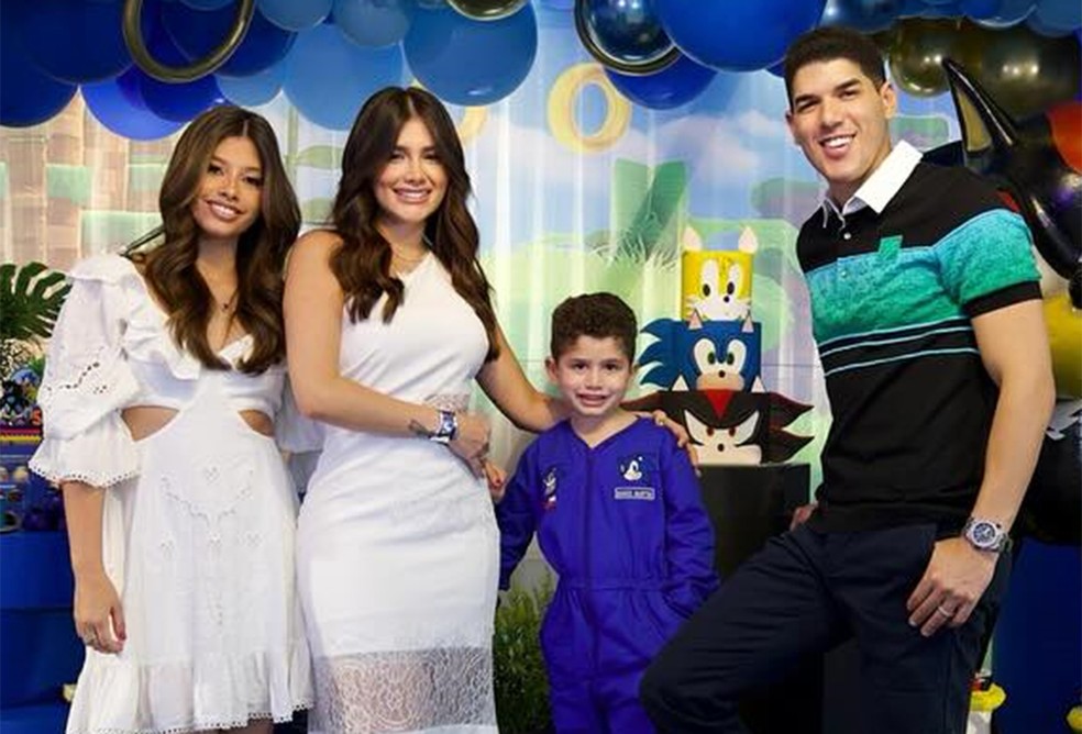 Ingra Soares e Zé Vaqueiro celebram aniversário do filho caçula