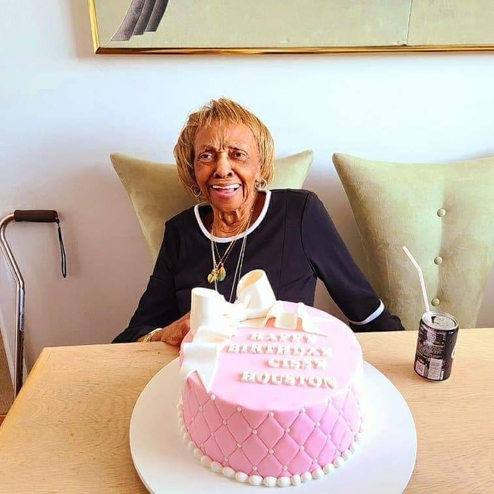 Mãe de Whitney Houston, Cissy Houston morre aos 91 anos