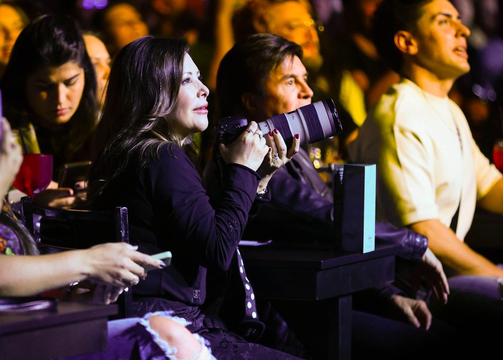 Sandy canta com o pai, Xororó, em último show antes de pausa na carreira