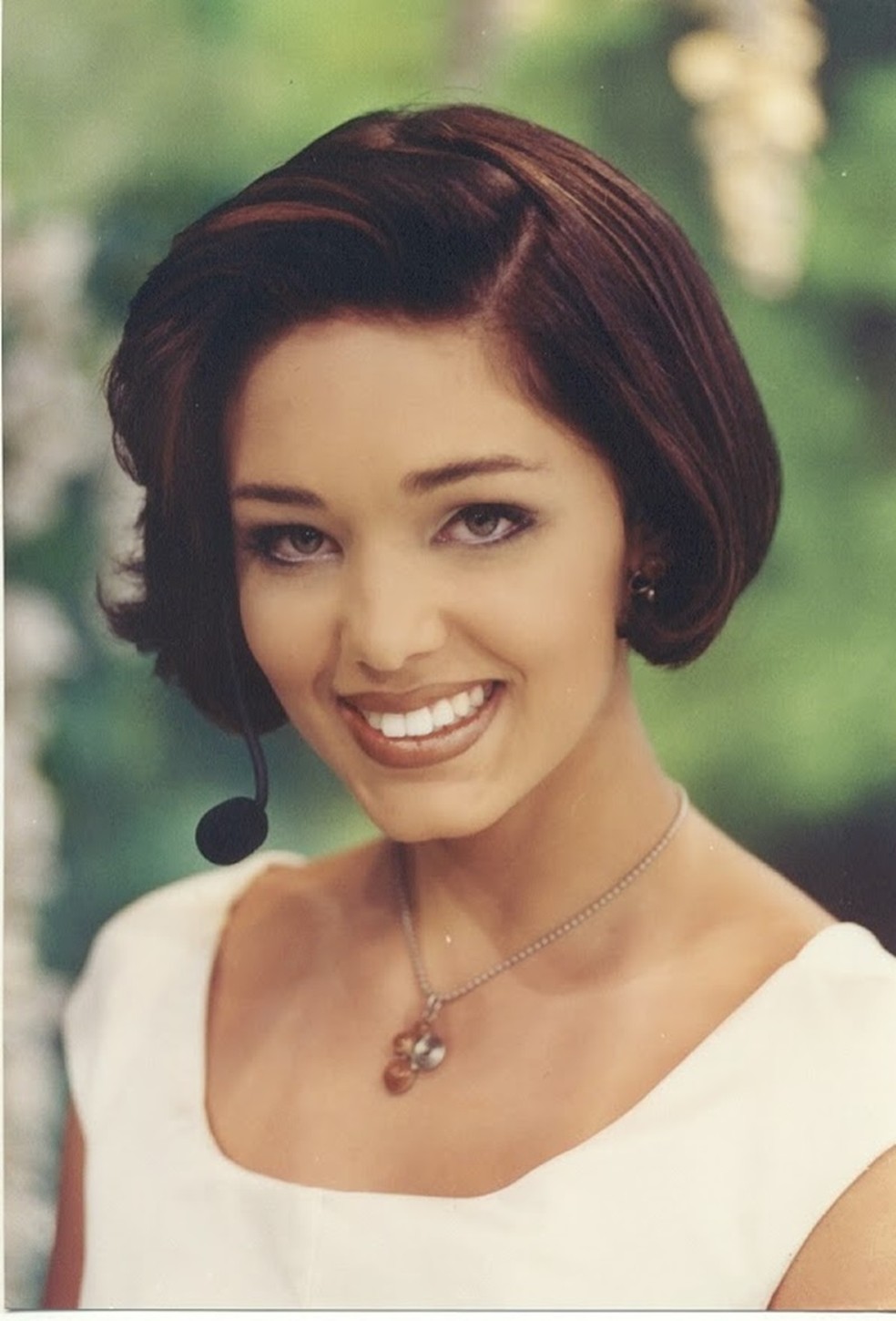 Com histórico de mudanças no visual, Tania Mara adota novo corte; veja