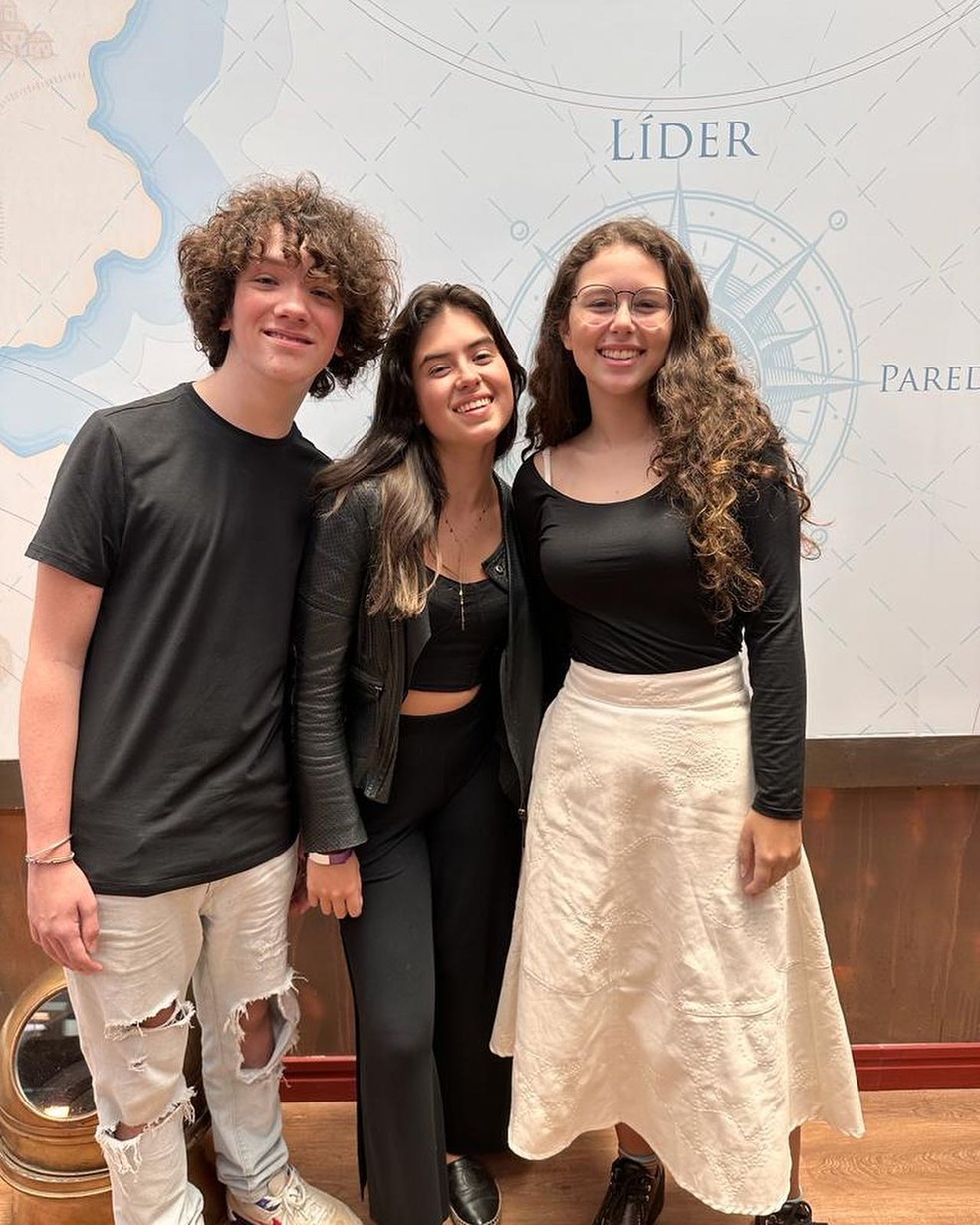 Filha de Boninho faz tour com amigos pela casa do BBB 23: 'Obrigada ...