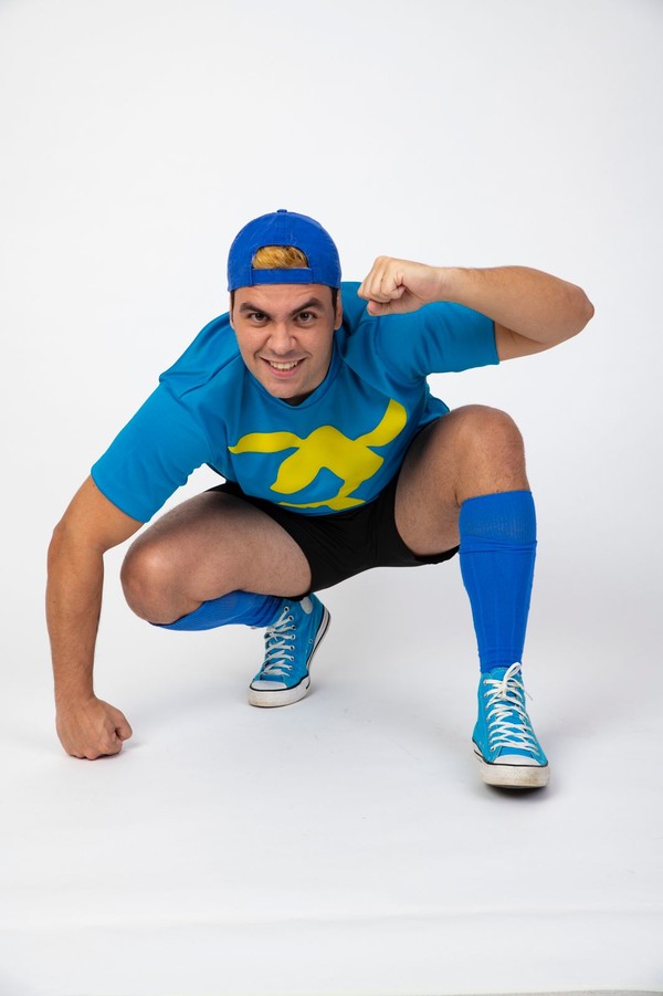 Luccas Neto leva crianças de projeto social para assistirem 'Os ...