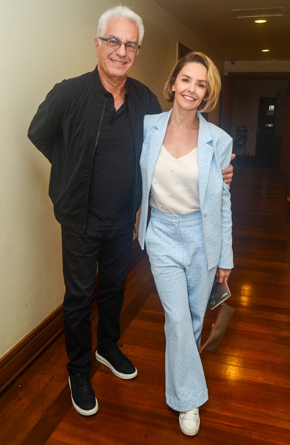 Bianca Rinaldi faz aparição pública rara com o marido em evento