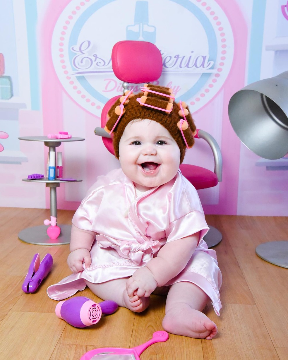 Viih Tube, a mãe e Eliezer embarcam para primeira viagem internacional ...