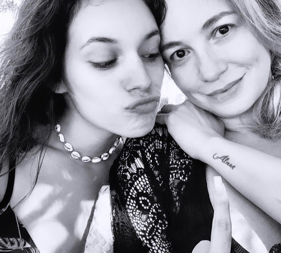 Mãe de Alane, Aline Dias, é bailarina e tem tatuagem em homenagem à filha