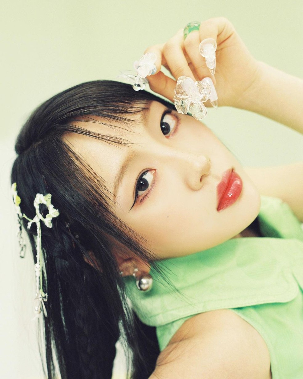 Yves reage a carinho do público com debut solo e promete vinda ao Brasil