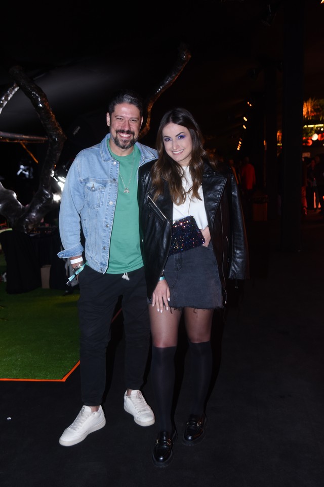 Famosos curtem primeiro dia de Primavera Sound em São Paulo