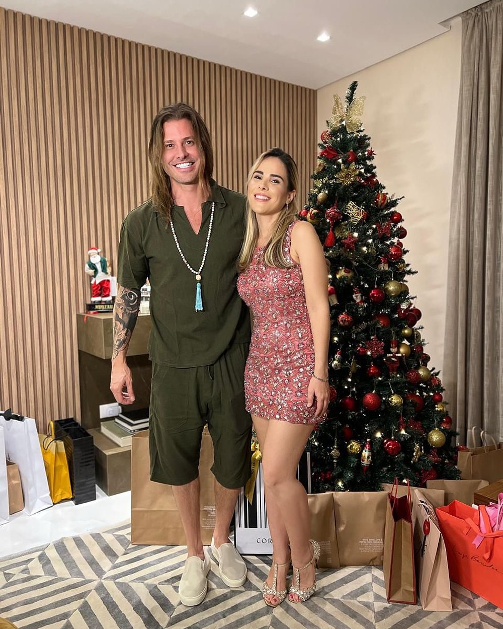 Wanessa Camargo aproveita Natal com Dado Dolabella, Zezé Di Camargo e a ...