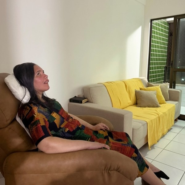 Irmã de Amanda Wanessa, em coma vigil após grave acidente, posta foto ...