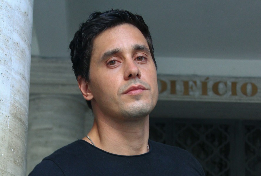 Ivan Mendes reflete sobre relações aos 39 anos: 'Que nos deem asas para ...