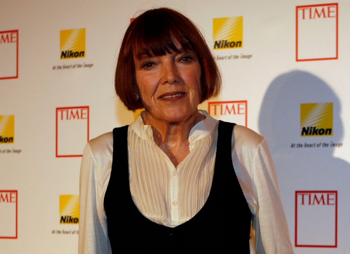 Mary Quant, estilista que popularizou a minissaia, morre aos 93 anos