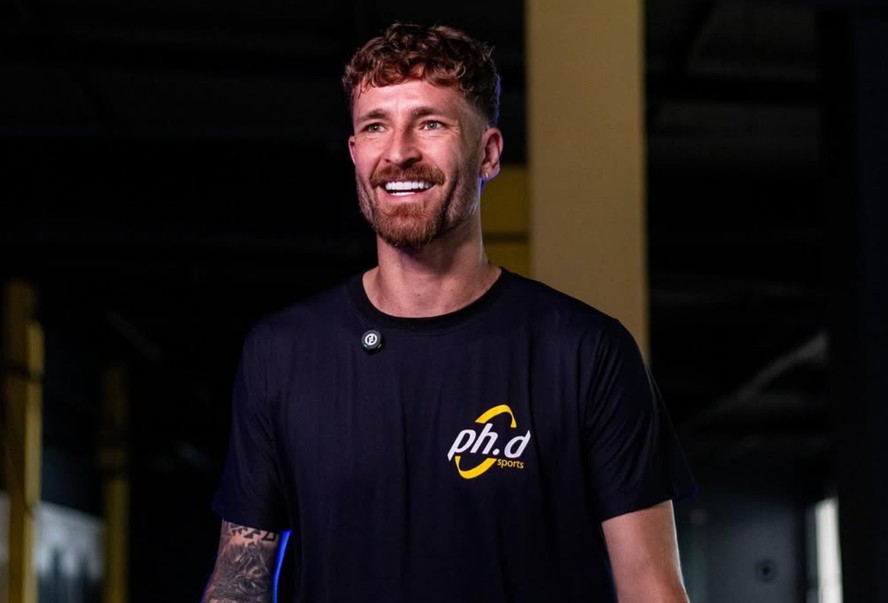 Léo Pereira recebe críticas em primeiro post após separação: 'Não joga ...