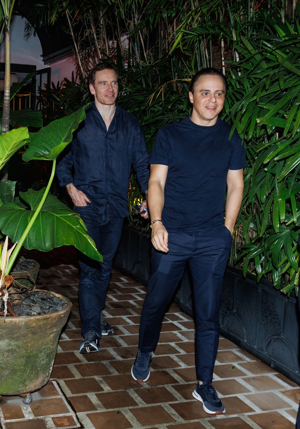 Michael Fassbender, o Magneto de 'X- Men', e Felipe Massa curtem jantar ...